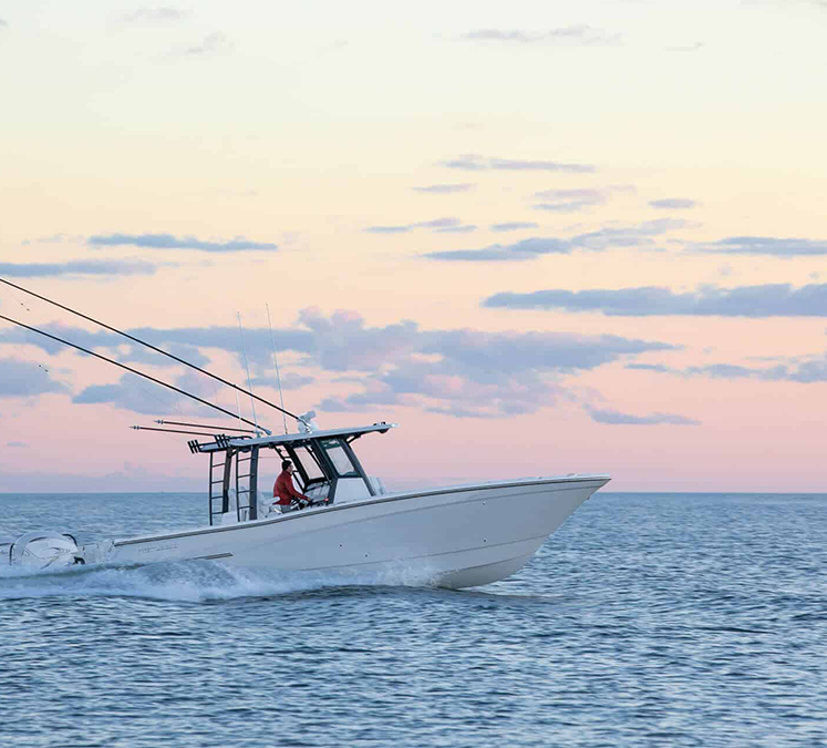 Explore Worldcat Boats | SkipperBud's